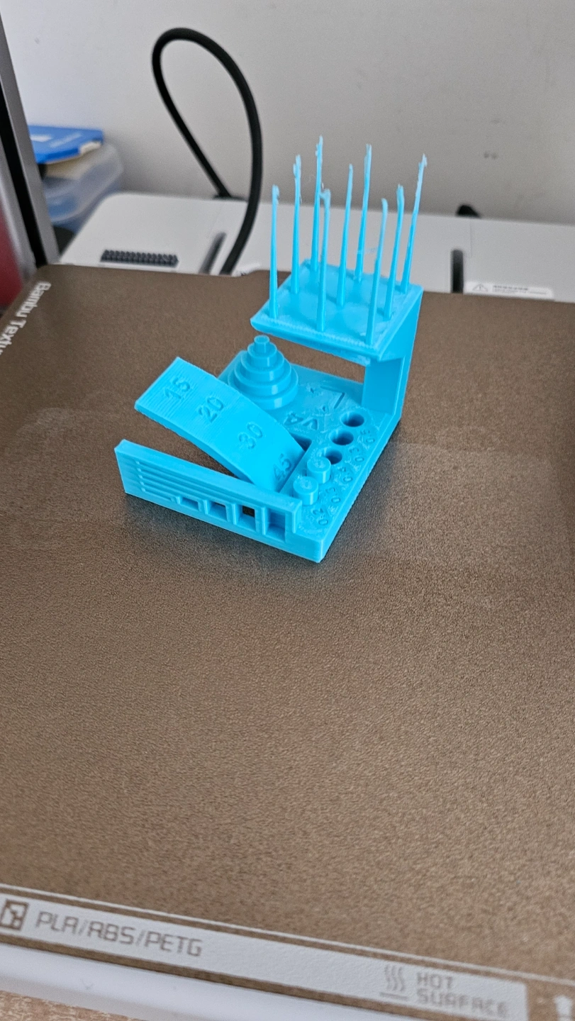 FDM测试基准 来自 d.haze MakerWorld：免费下载 3D 模型