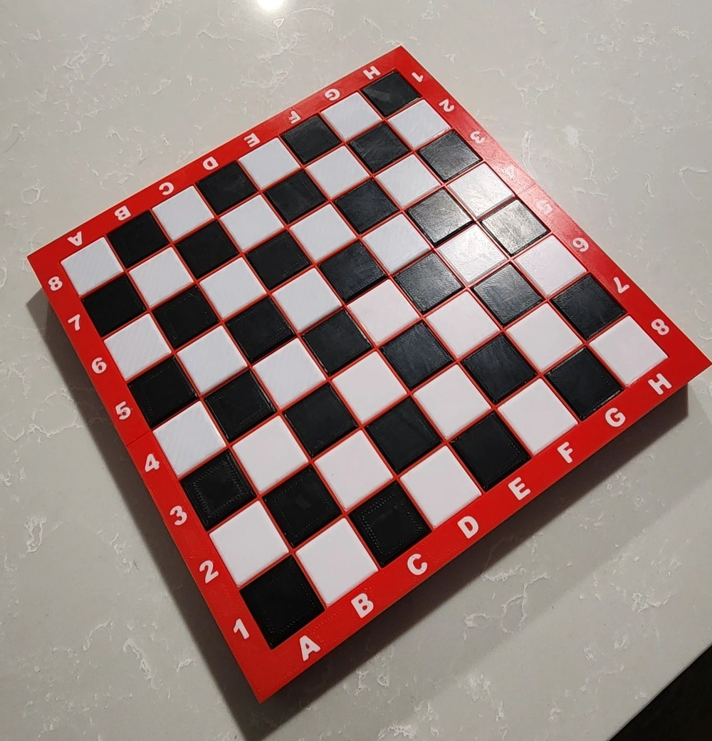 国际象棋棋盘 - AMS彩色的原地打印 来自 douglas.mauro - MakerWorld