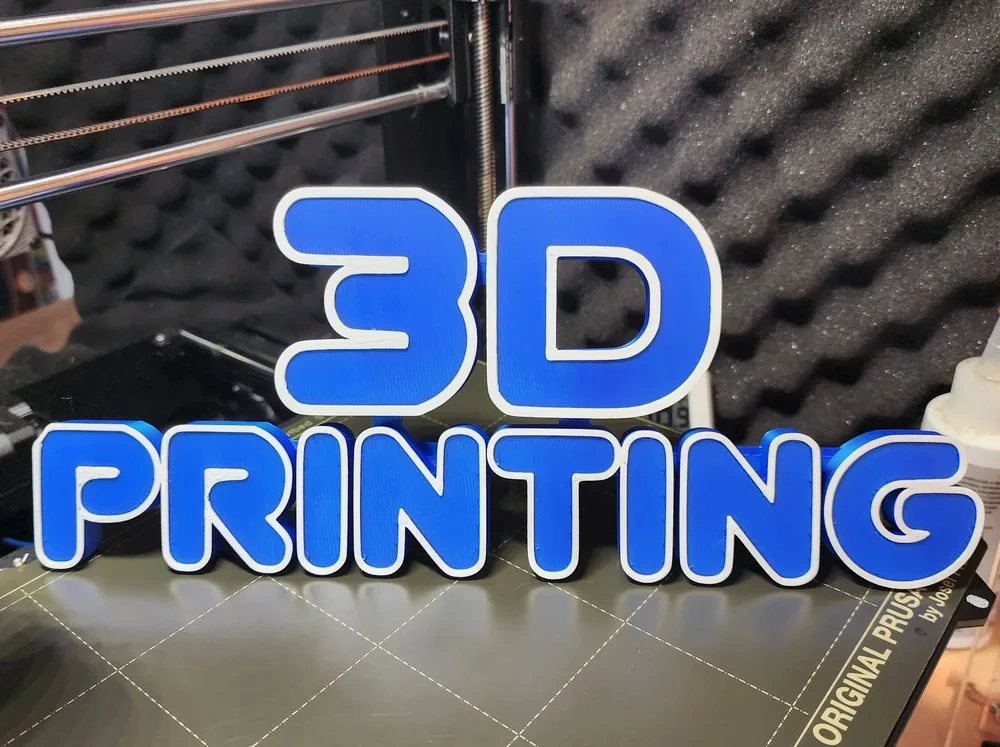 3D Printing Sign 2-color w/stand 来自 Triple G Workshop MakerWorld：免费下载 3D 模型