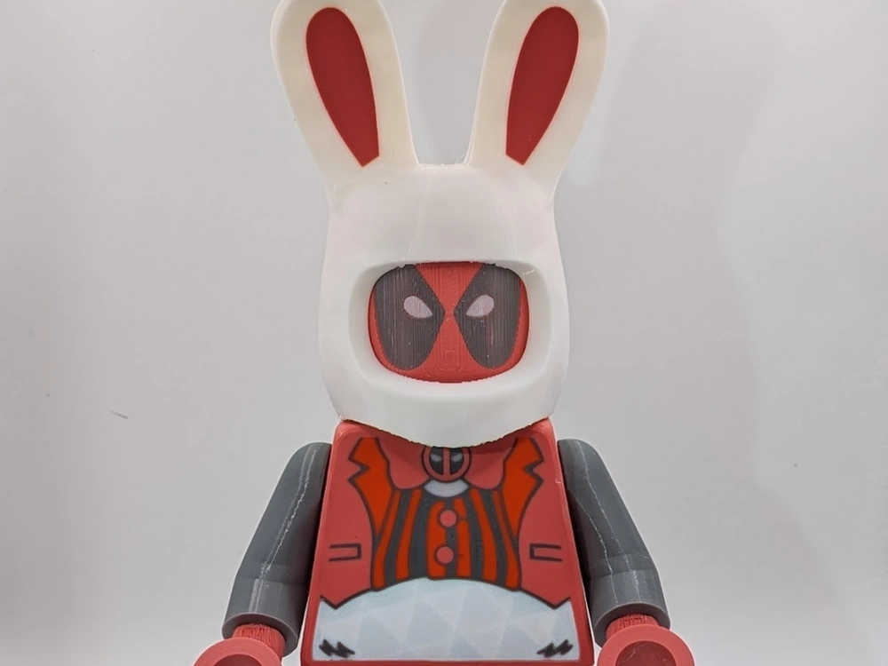 Deadpool Bunny 1:5比例的定制积木模型 来自 Zer0 Effort Workshop - MakerWorld