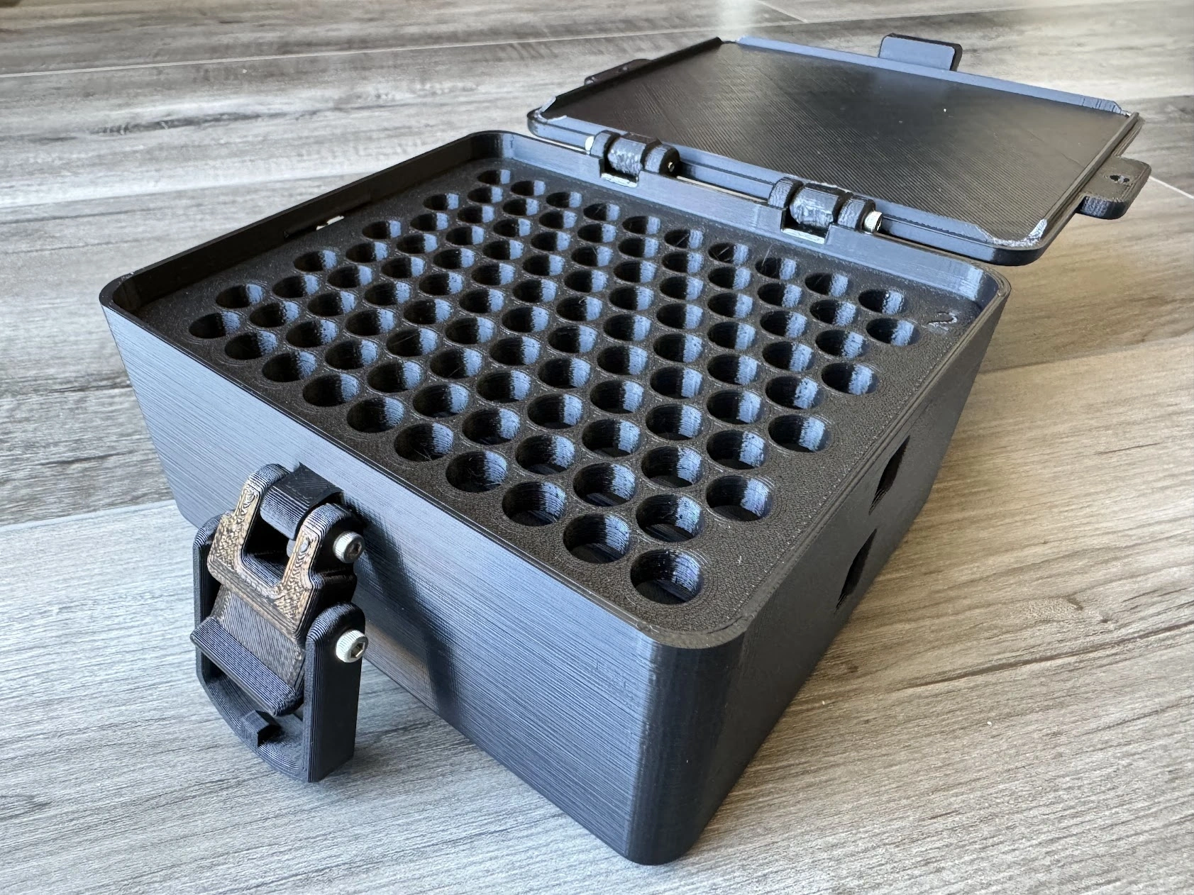 Yankee Box 9x200 - 200个9mm子弹存储容器 来自 Chewey - MakerWorld