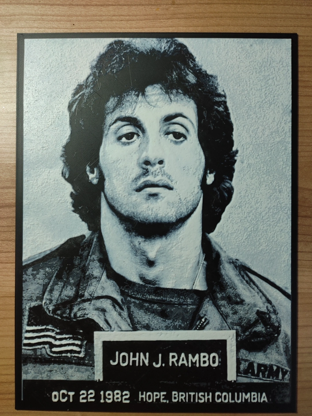 3色HueForge John J. Rambo 来自 a.vdh_1983 - MakerWorld