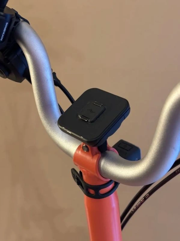 Cell Phone Mount for Peak Design & Brompton 来自 Chris Lipscombe - MakerWorld