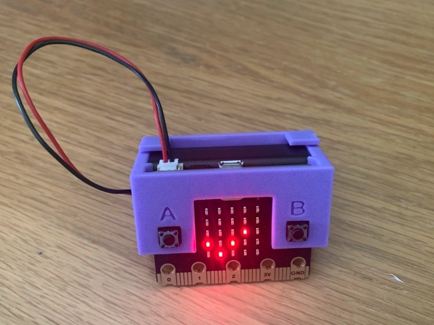 官方AAA电池盒的Microbit保护壳 来自 bndouglas - MakerWorld