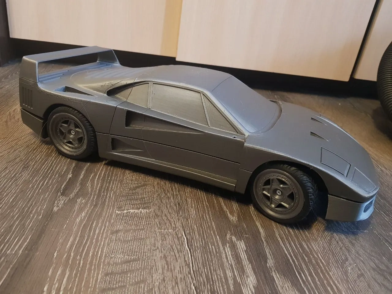 法拉利 F40 二次创作 - 来自 user_3100791845 - MakerWorld