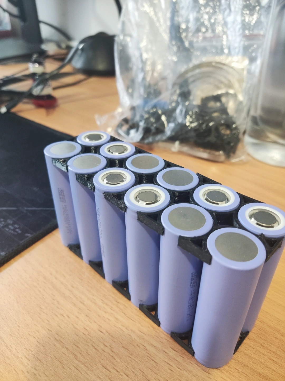 21700 6S2P间隔板 二次创作 - 来自 ASDosjani - MakerWorld