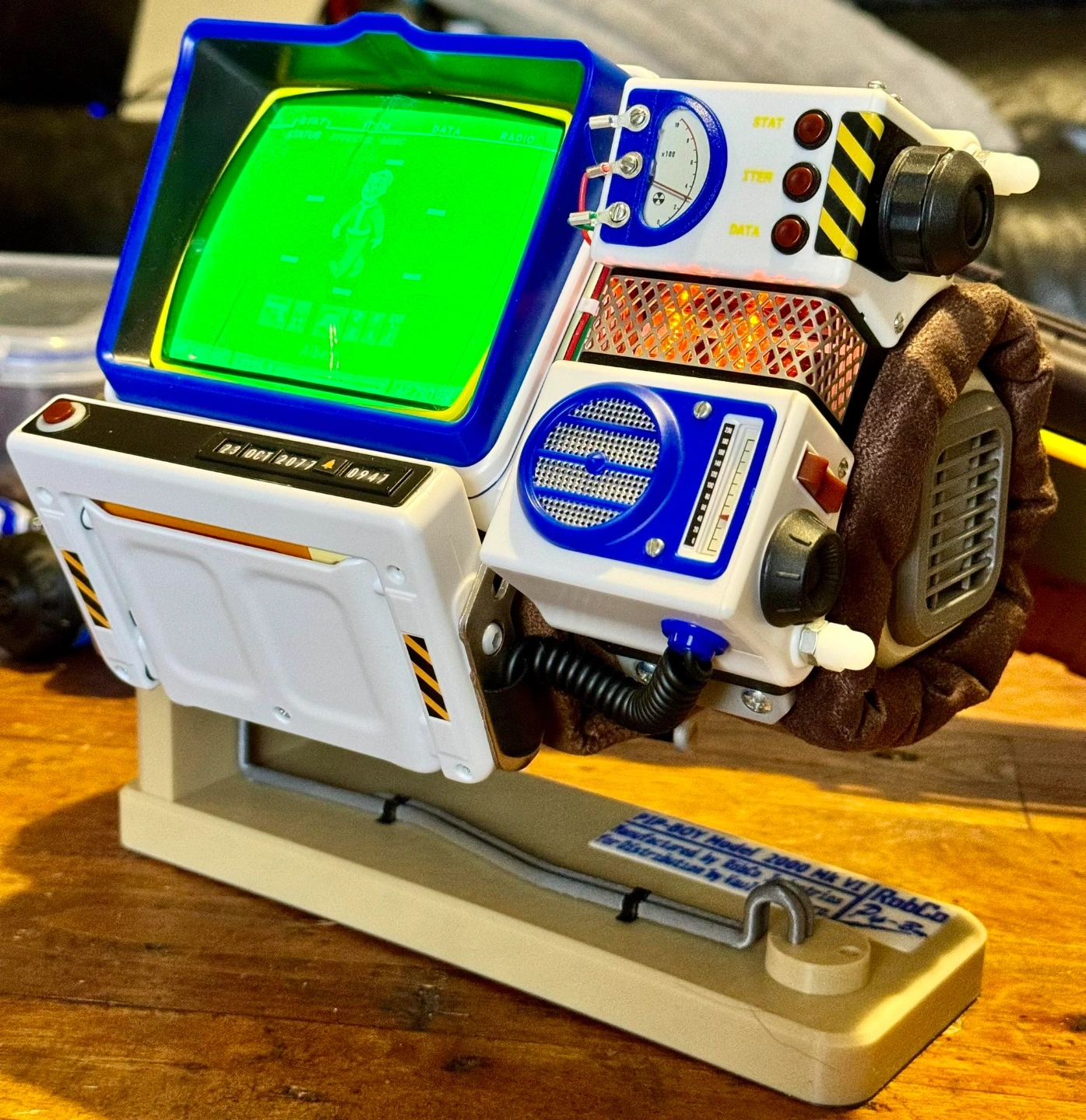 REDUX Fallout Pip-Boy 2000 MKVI支架 - AMS和单色配置文件 二次创作 - 来自 Faran3D ...