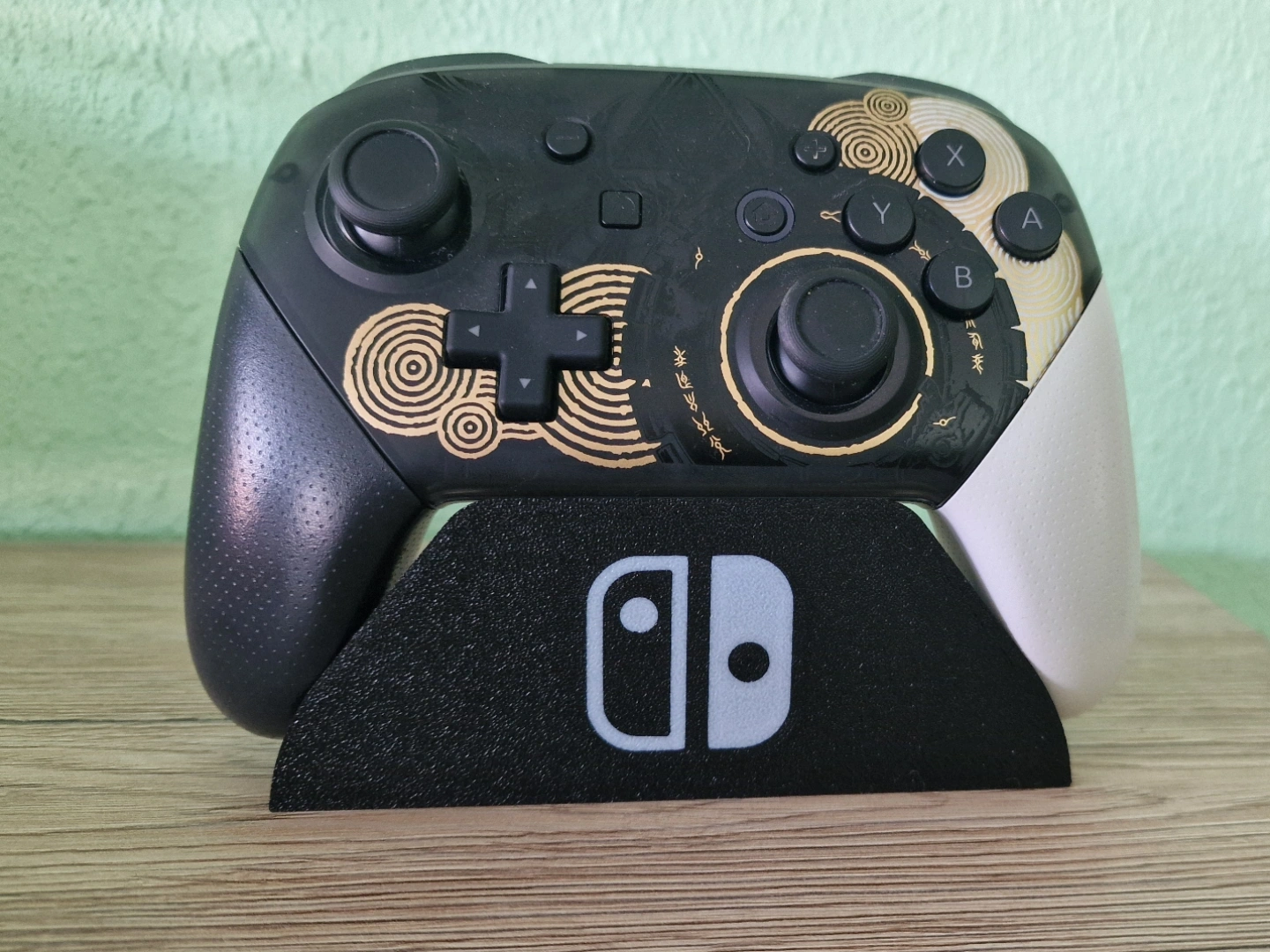 Switch ProController 支架 二次创作 - 来自 Raijinphoenix - MakerWorld