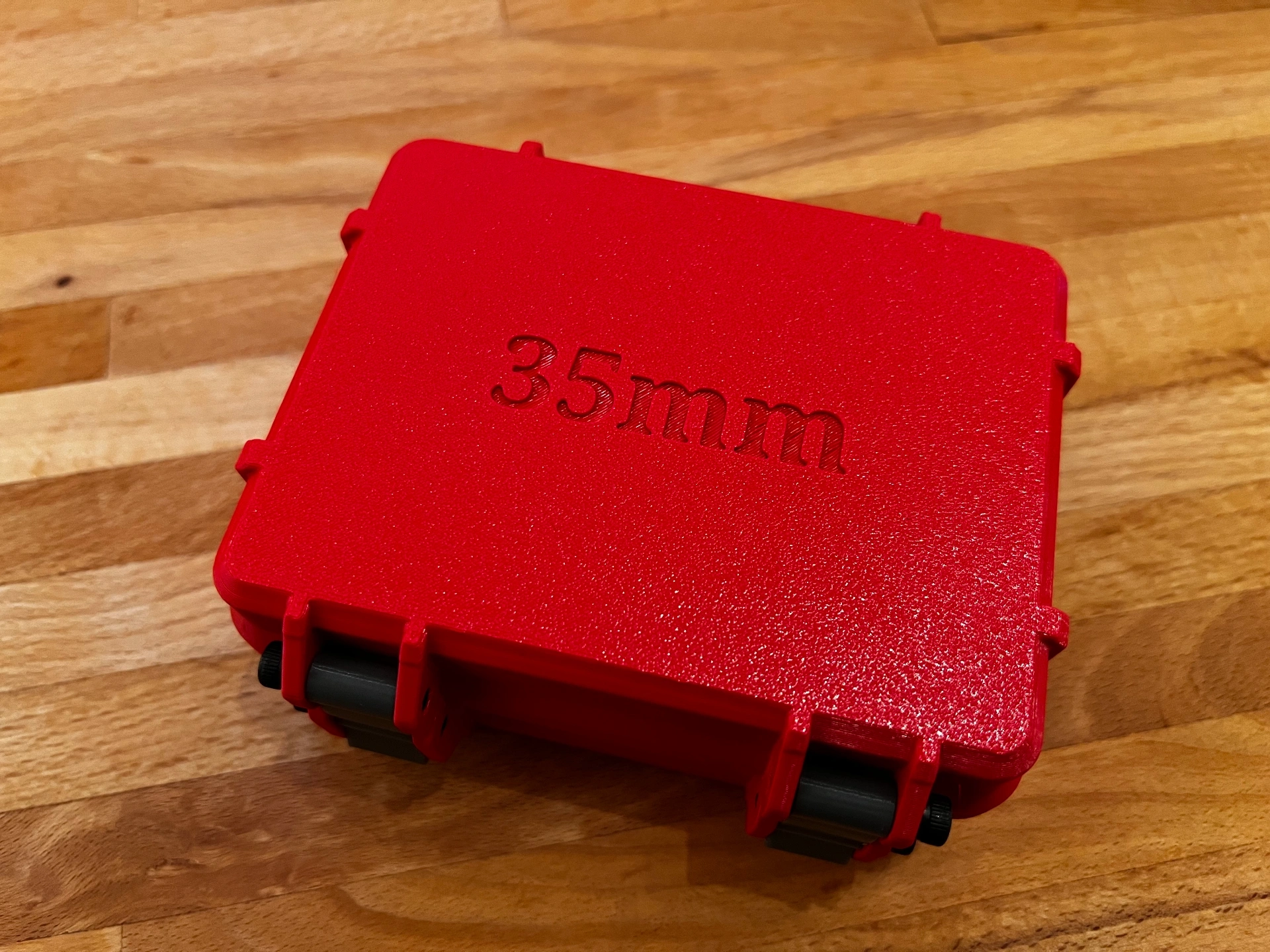 35毫米胶卷盒 二次创作 - 来自 Quatchi - MakerWorld