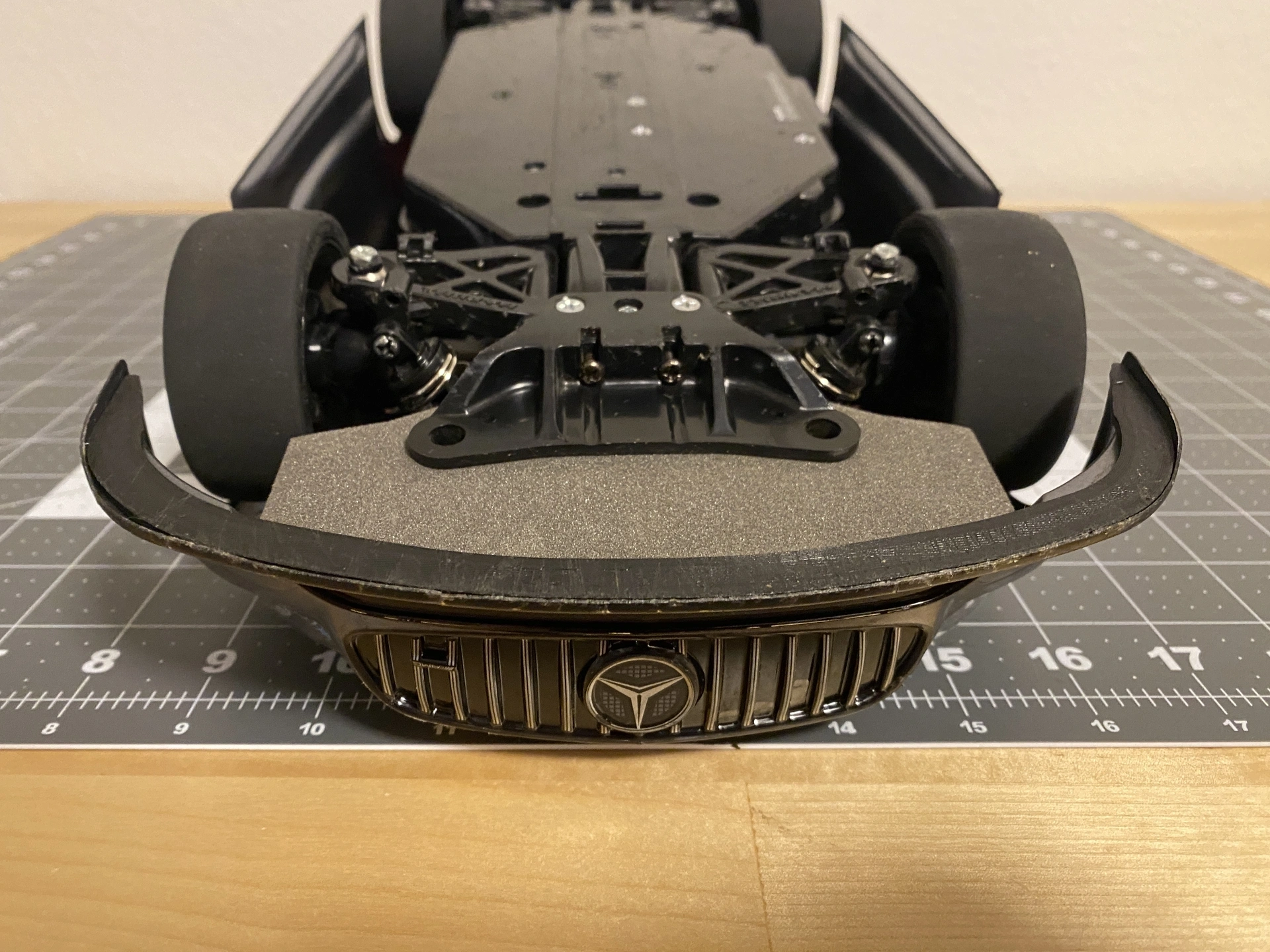 Tamiya AMG GT3 TT-02分流板支撑 来自 DaTryhard22 - MakerWorld