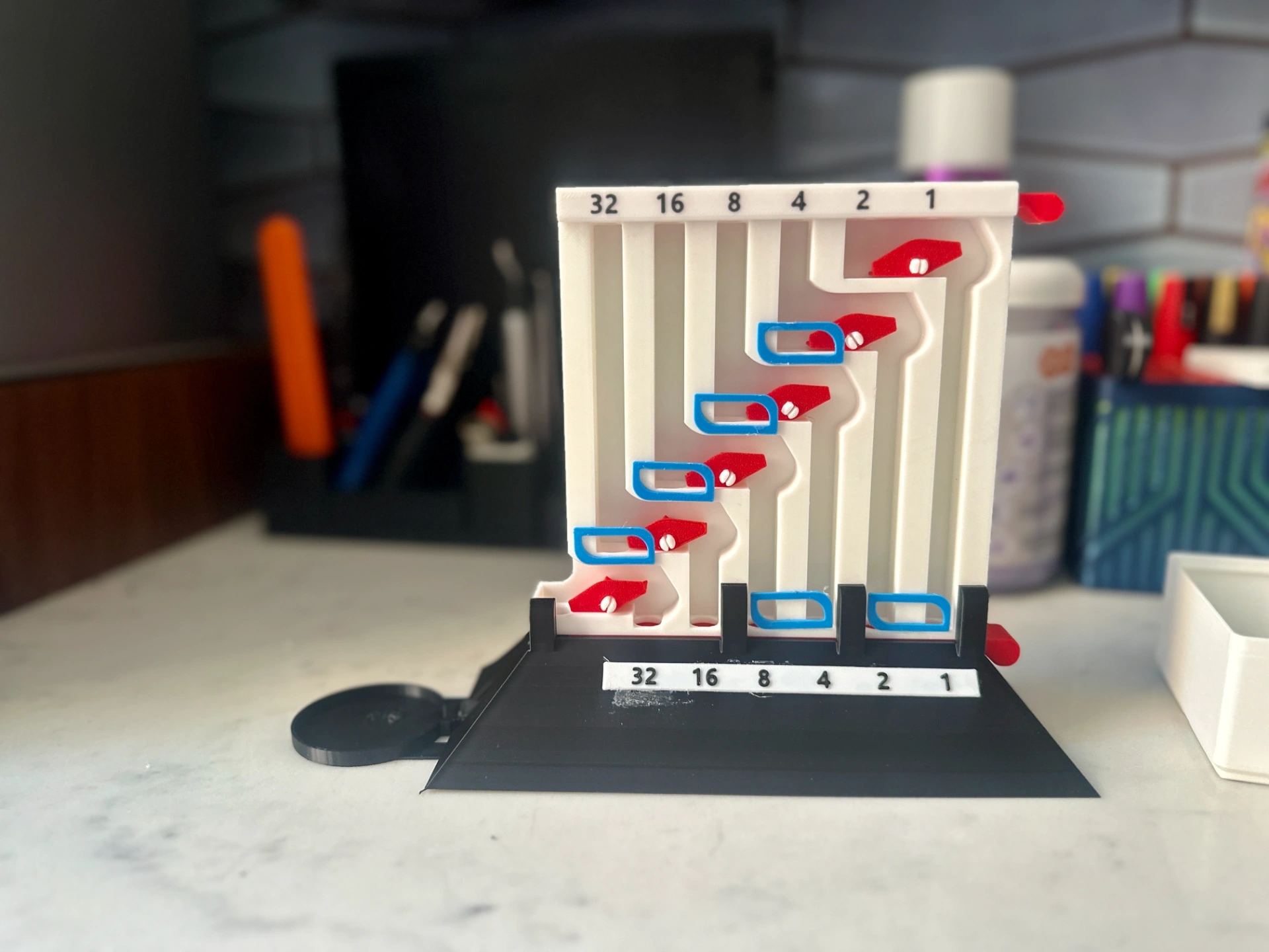 二进制加法机器 二次创作 - 来自 maxmanMakerWorld：免费下载 3D 模型