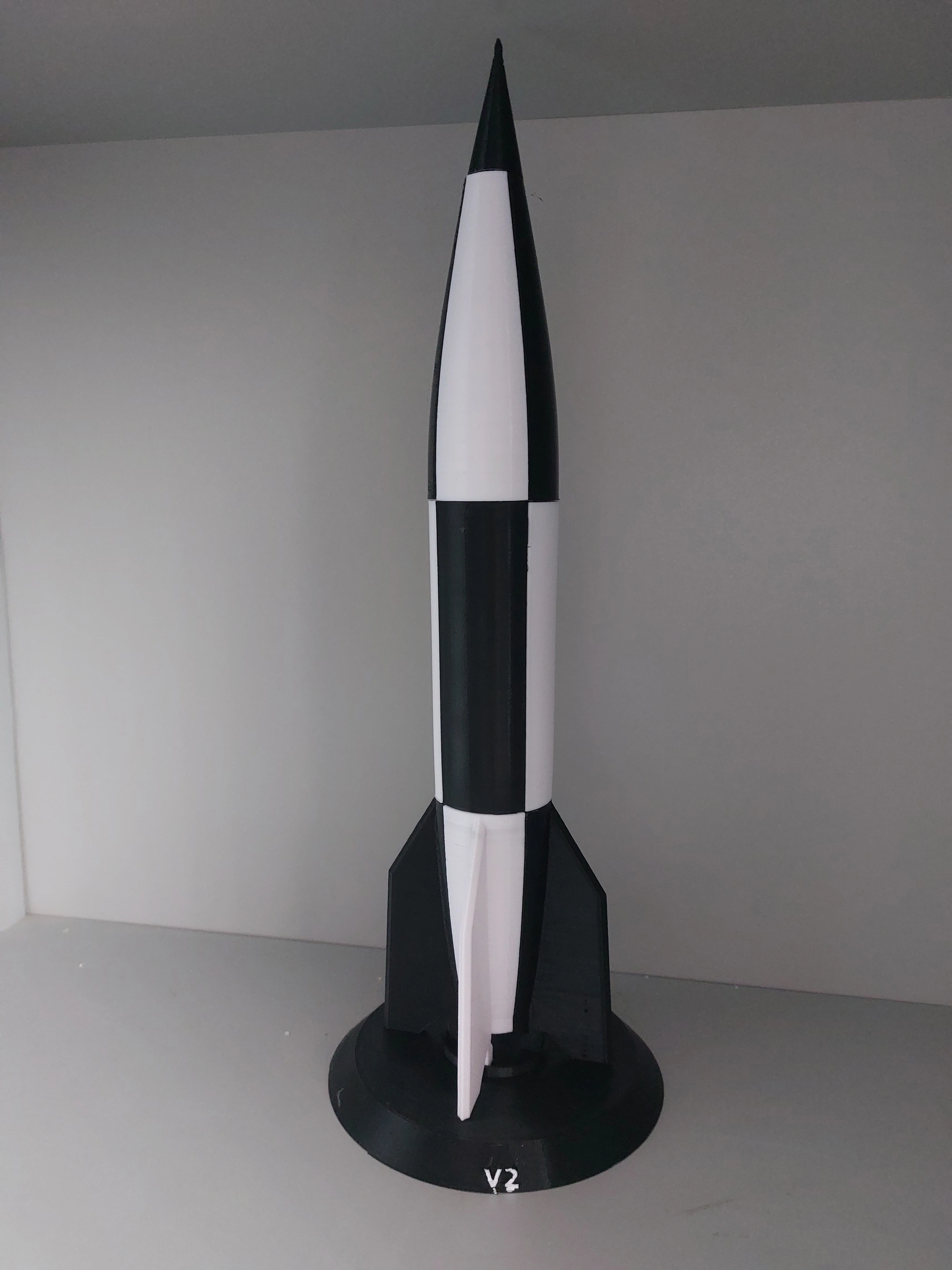 V2报复性武器2号火箭 二次创作 - 来自 dark_phoenix - MakerWorld