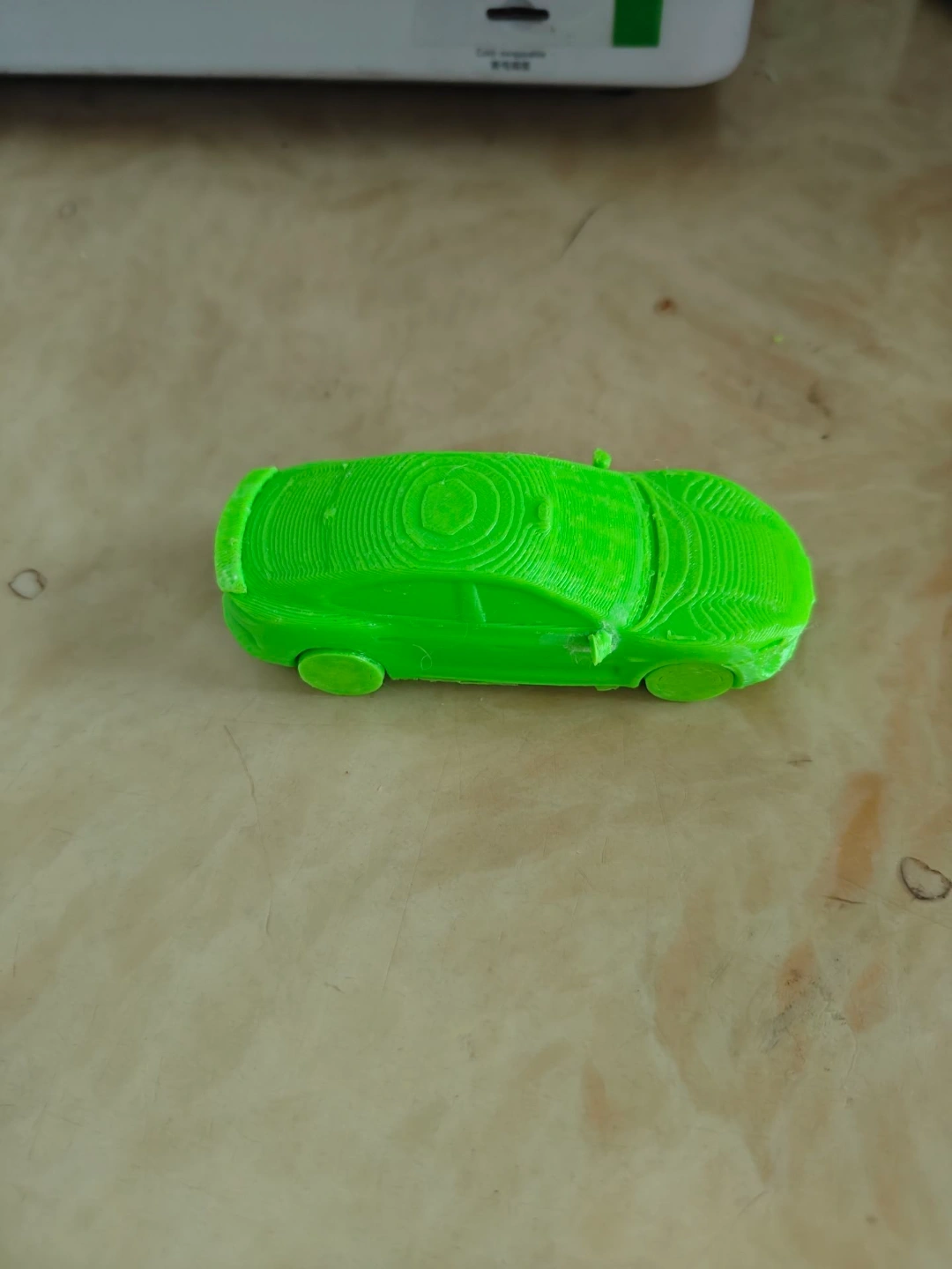 小米su7 二次创作 - 来自 user_2934591097 - MakerWorld