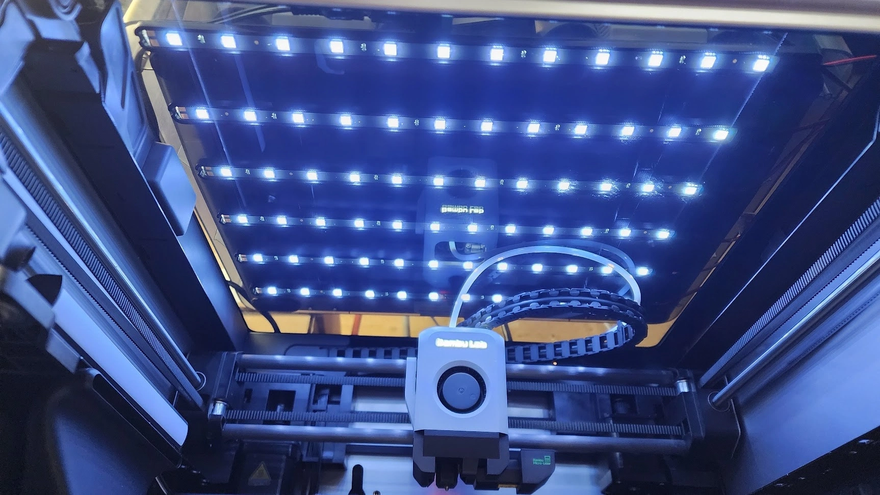 Bambu X1/P1S LED - 无增高架 来自 Parabellum - MakerWorld