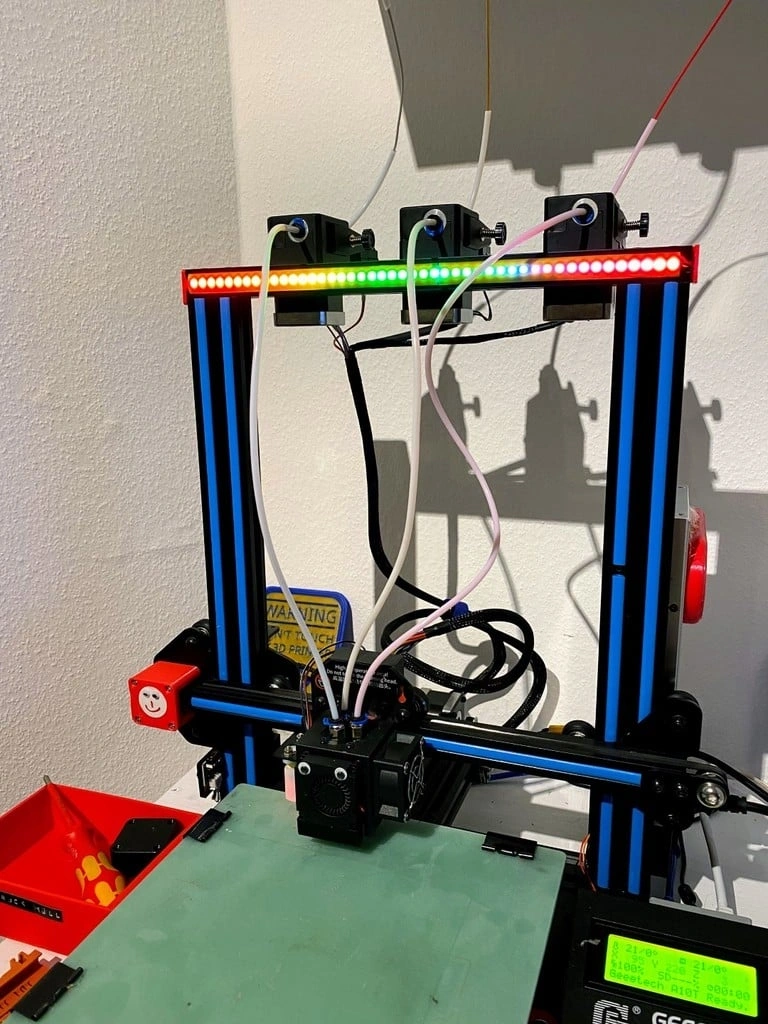 WS2811 WS2812 / Neopixel挤出型轮廓覆盖（2020，2040） 来自 3DJupp - MakerWorld