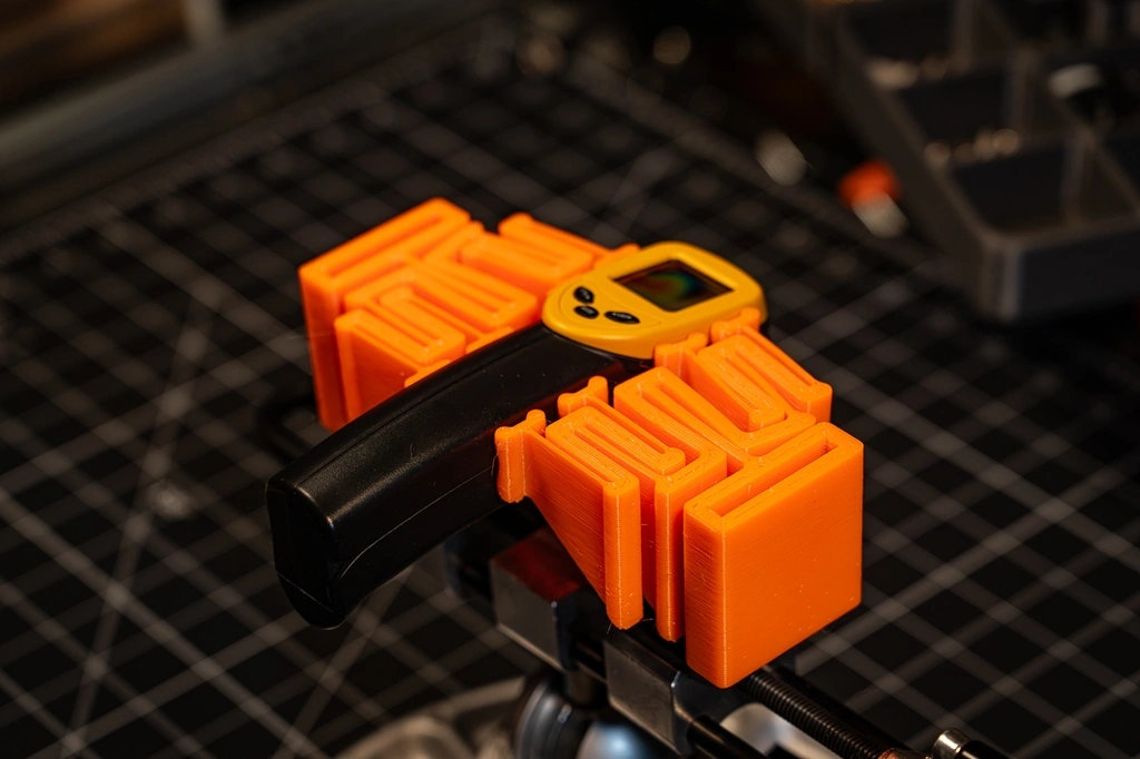 弯曲分形虎钳 - V6 来自 BubsBuilds - MakerWorld