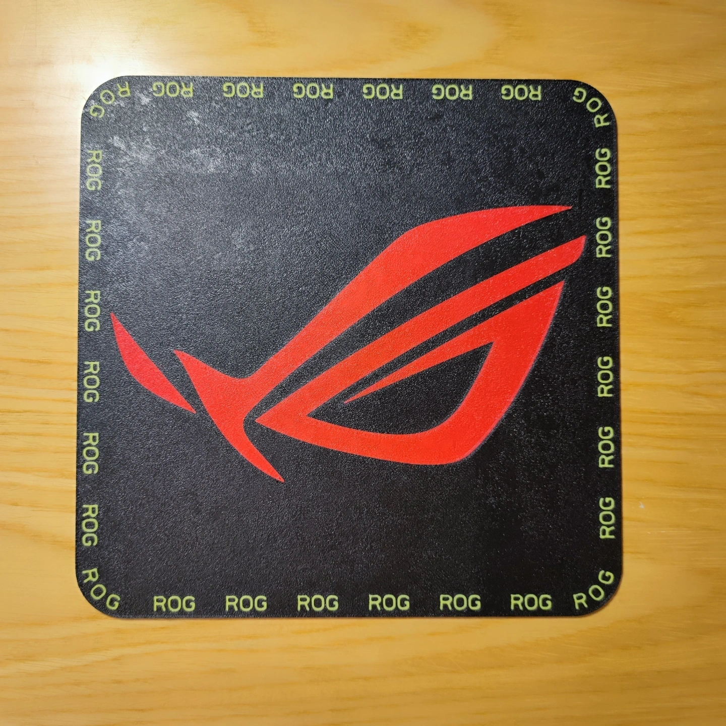 ROG鼠标垫-ROG Mouse pad 来自 ZYC - MakerWorld