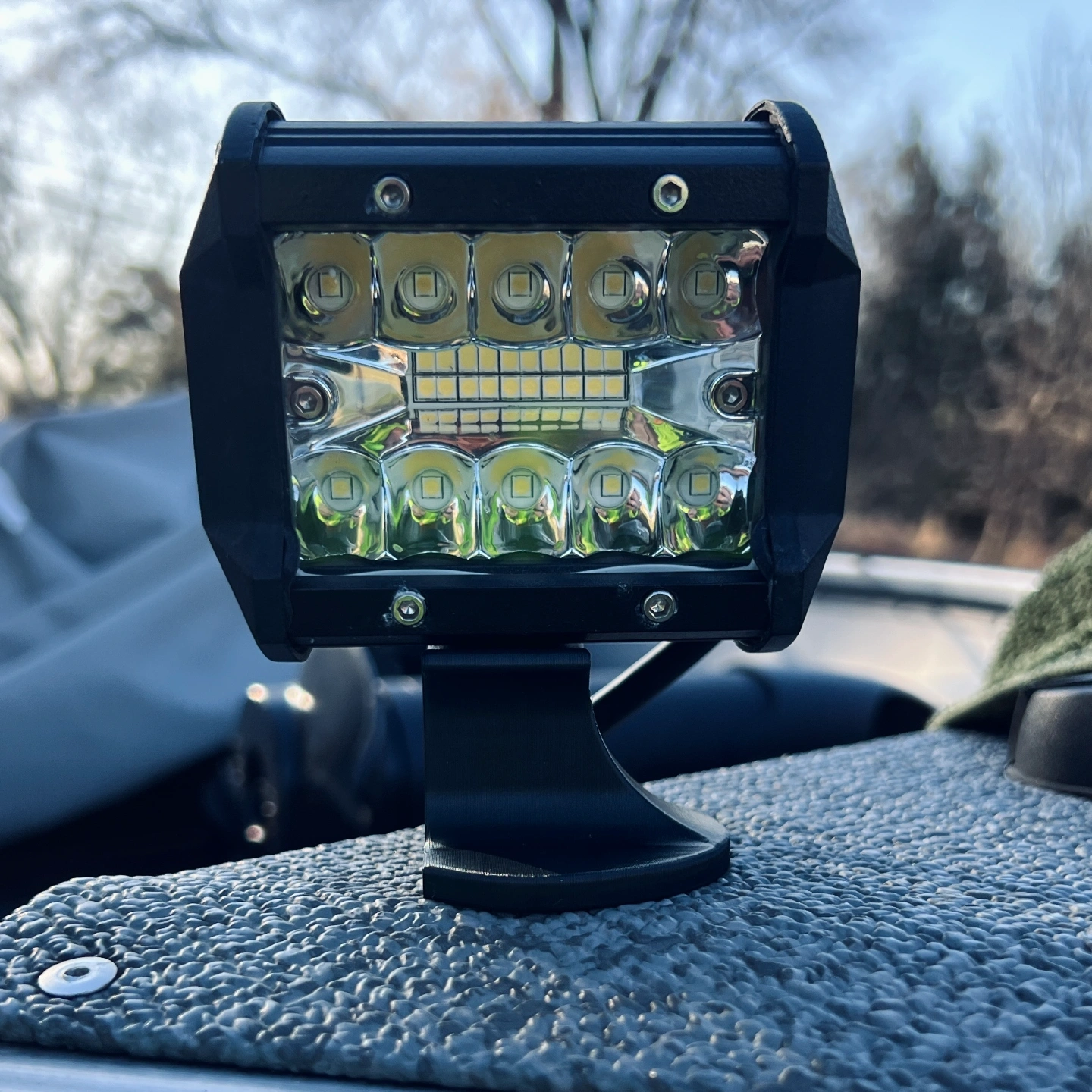 Nilight 4英寸LED灯支架 来自 TERRAIN 3D - MakerWorld