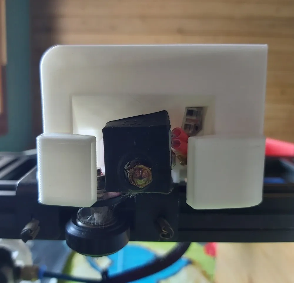Satsana light 5015，仅35克，适用于Ender 3（带有线缆管理隔间）+ CR触摸支架 - 免费 3D 打印模型 ...