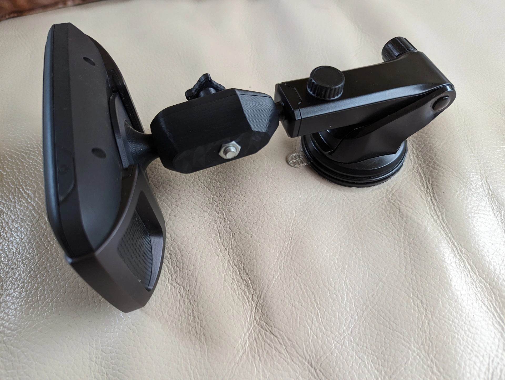 TomTom Rider 500/550 Ram支架 二次创作 - 来自 ch3vr0n - MakerWorld