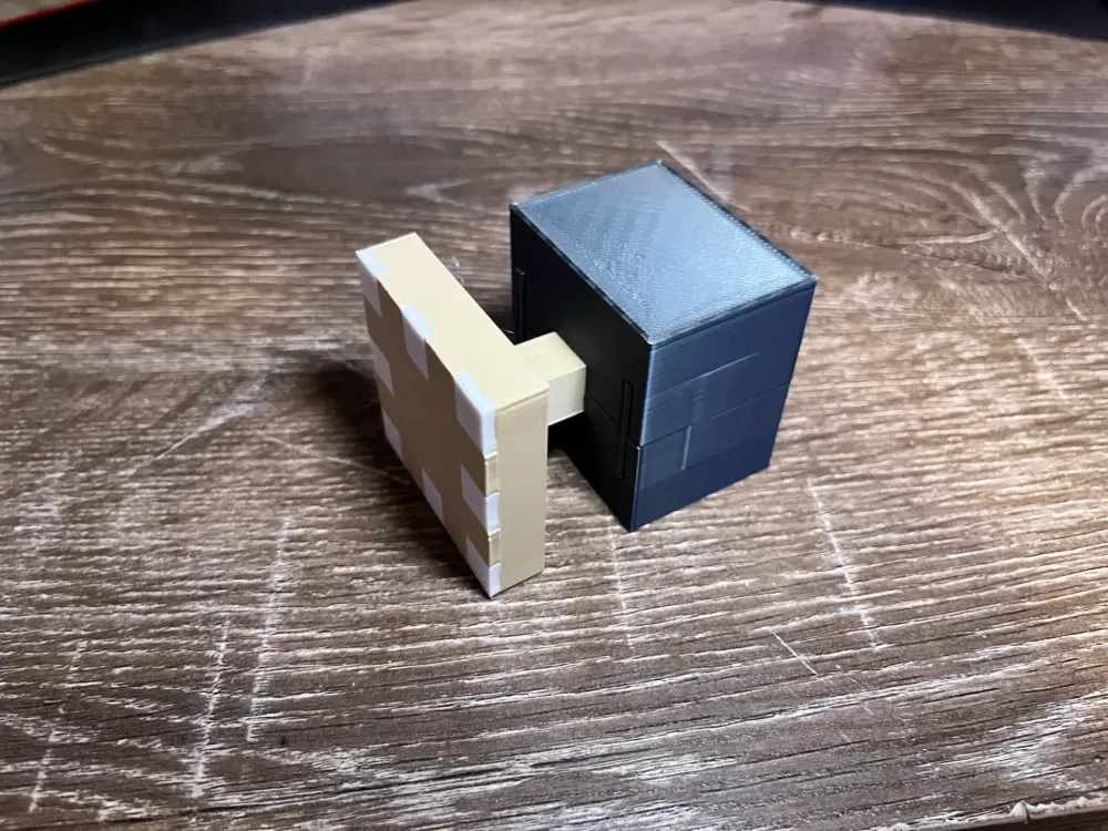 Minecraft 活塞解压玩具 来自 Yobtnirp - MakerWorld