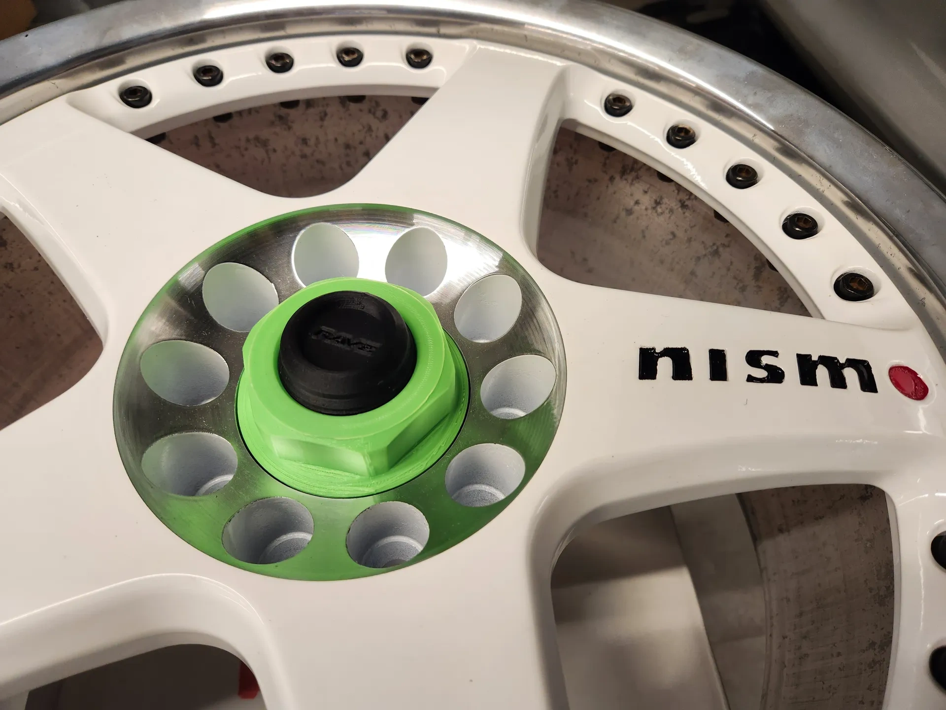 Nismo LMGT1/2轮毂中心盖 来自 lesterneo - MakerWorld