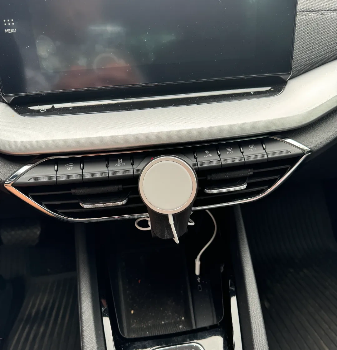 Skoda Octavia NX (4) MagSafe手机支架 来自 Flotron84 - MakerWorld