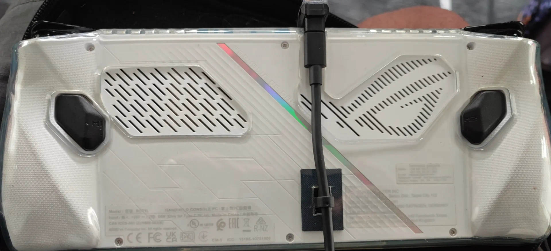 后置电源适配器asus rog 来自 fredsncf - MakerWorld