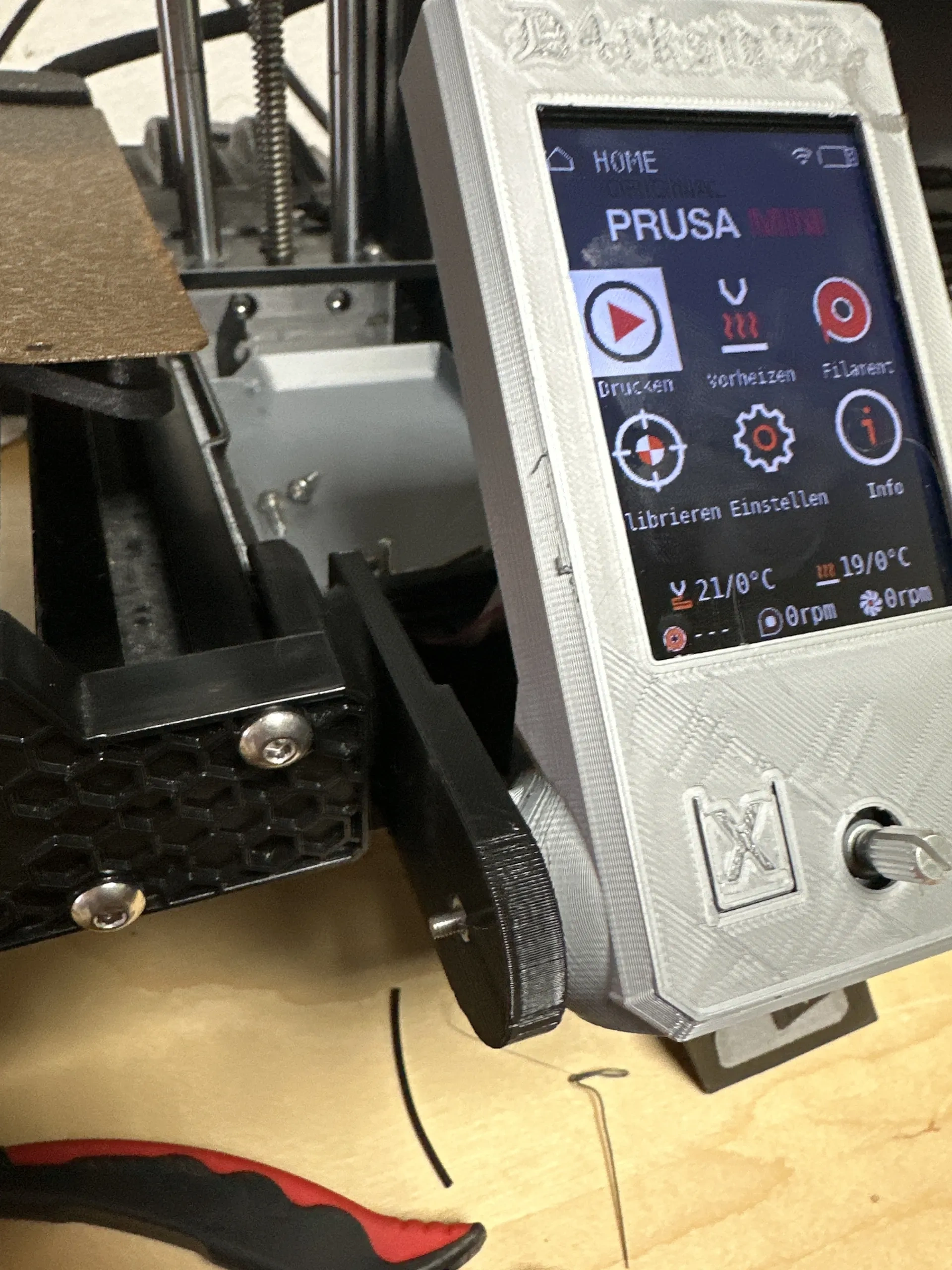 Display Mount For Prusa Mini 二次创作 - 来自 D4rksid3DMakerWorld：免费下载 3D 模型