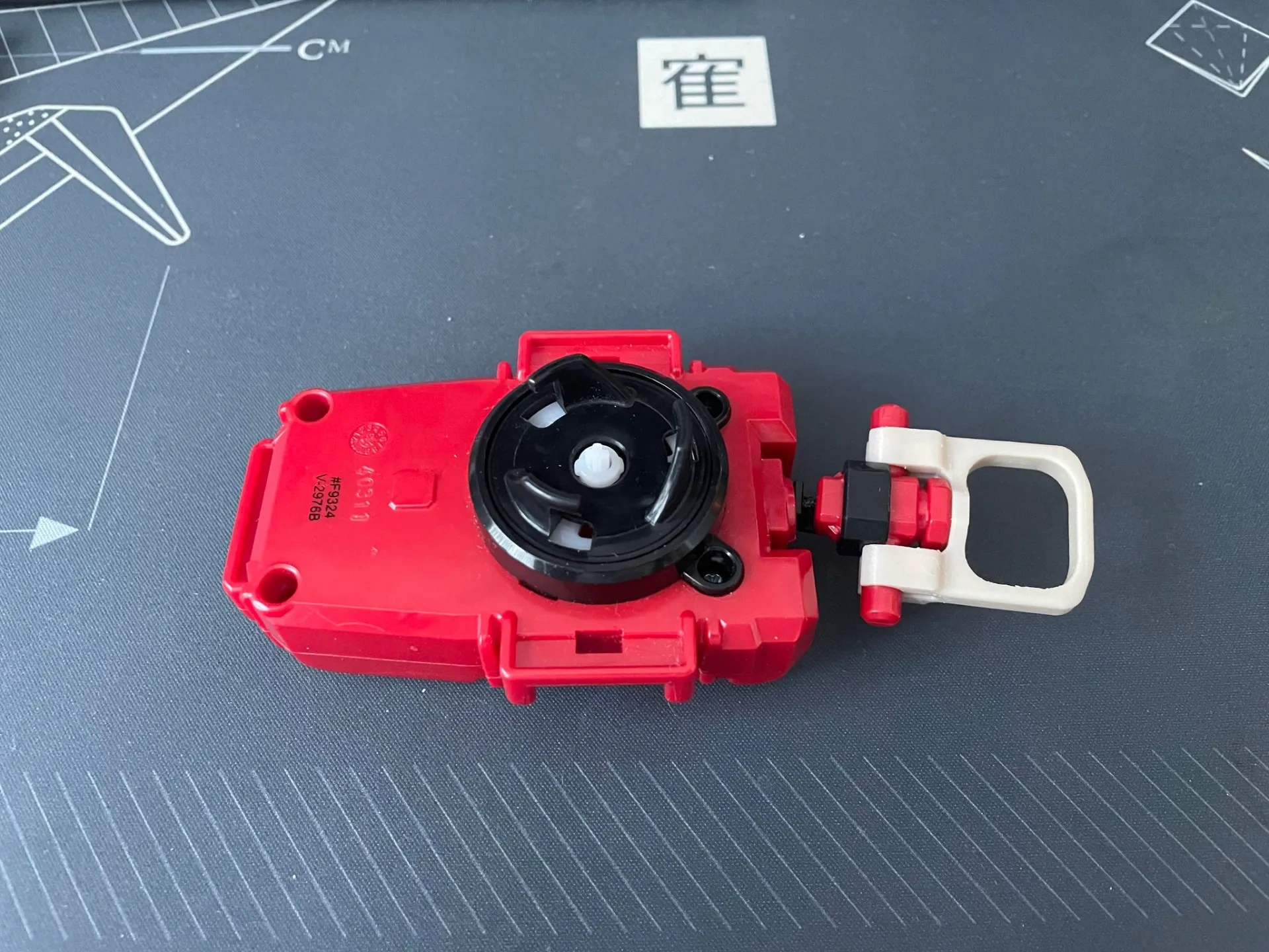 Beyblade X String Launcher Ripcord Attachment 来自 tim-y - MakerWorld