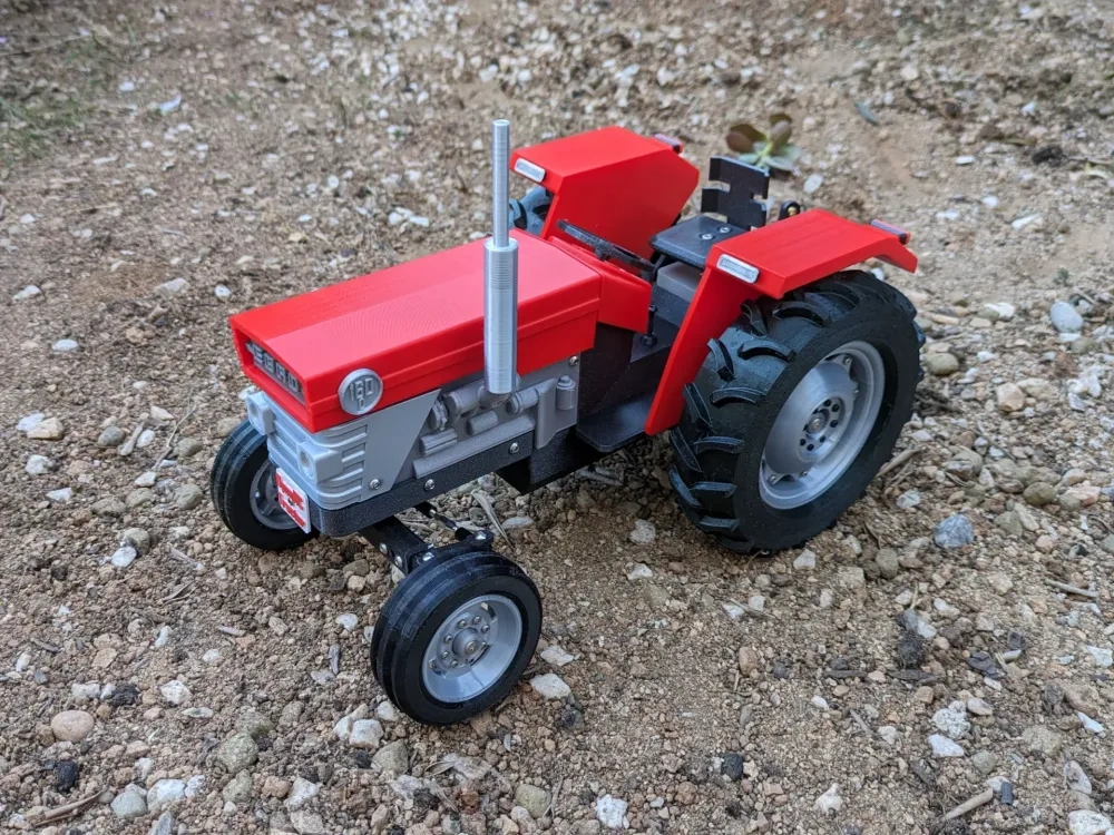 OpenRC Tractor MK2.4 来自 makitprojects - MakerWorld