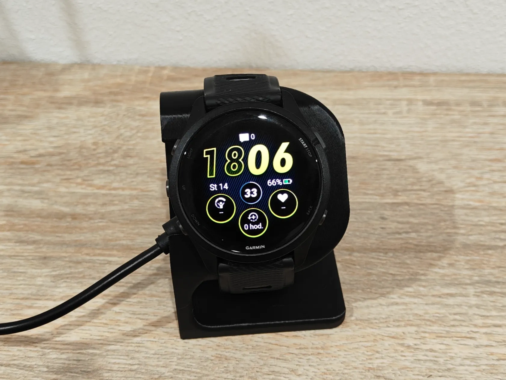 Garmin手表支架 来自 davevo - MakerWorld