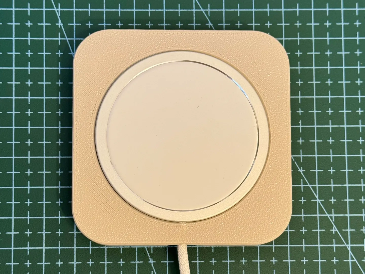 壁挂式MagSafe - 25W | 新版本Puck 来自 user_1853309877 - MakerWorld