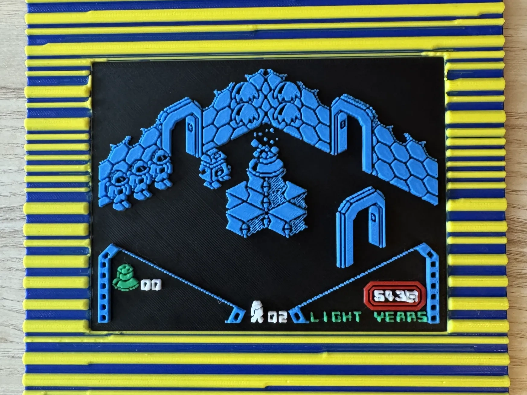 ZX Spectrum Alien 8 Ultimate带边框-两种尺寸 来自 Hathiman - MakerWorld