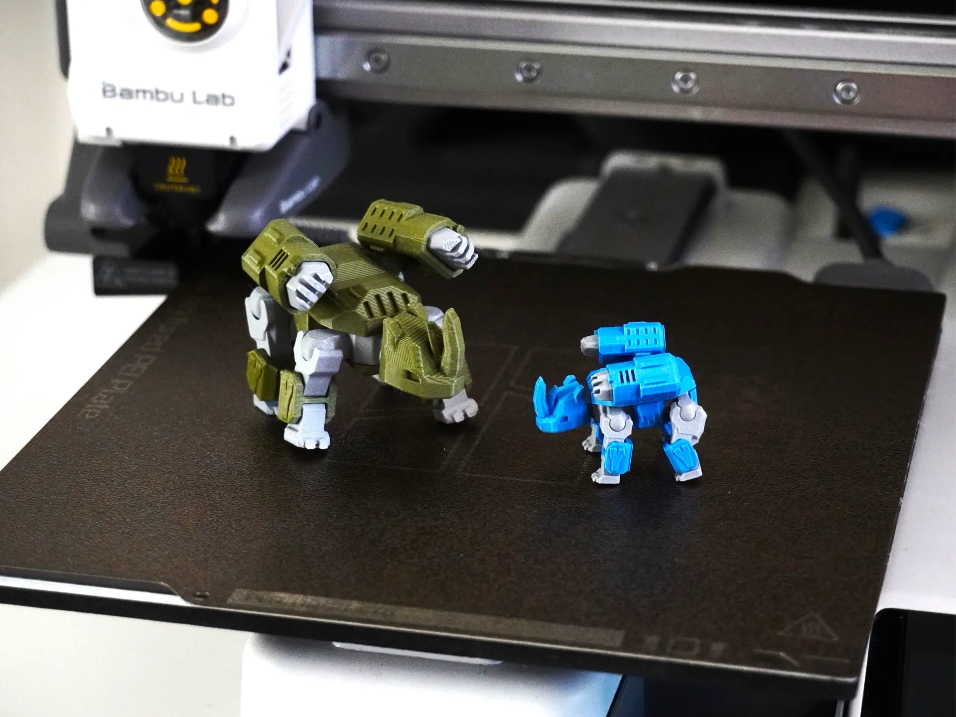 Rhino Brute Mecha - 模型套件 来自 Kit Crafters - MakerWorld
