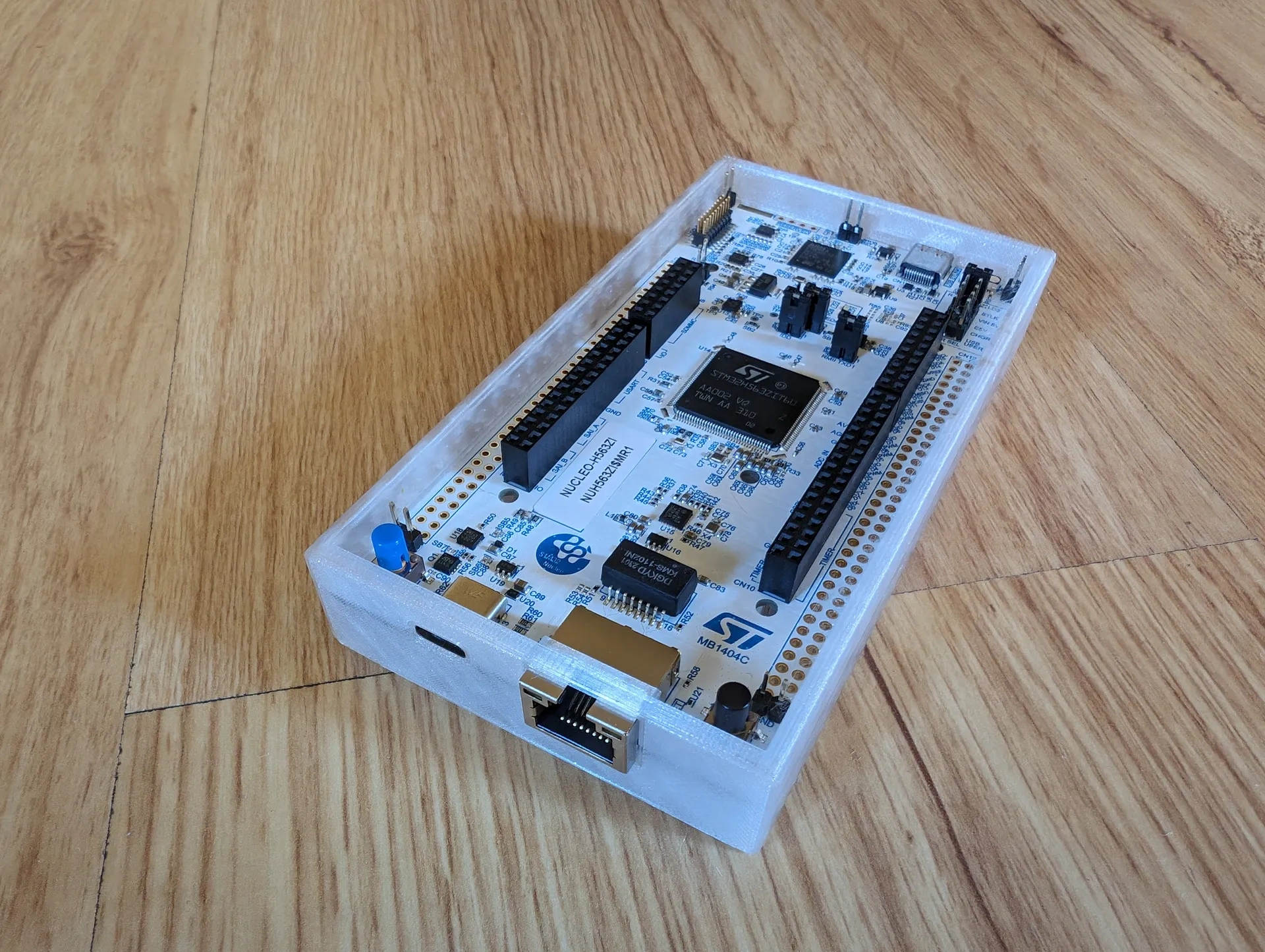 STM32 Nucleo 144 插槽式外壳 来自 alufers - MakerWorld