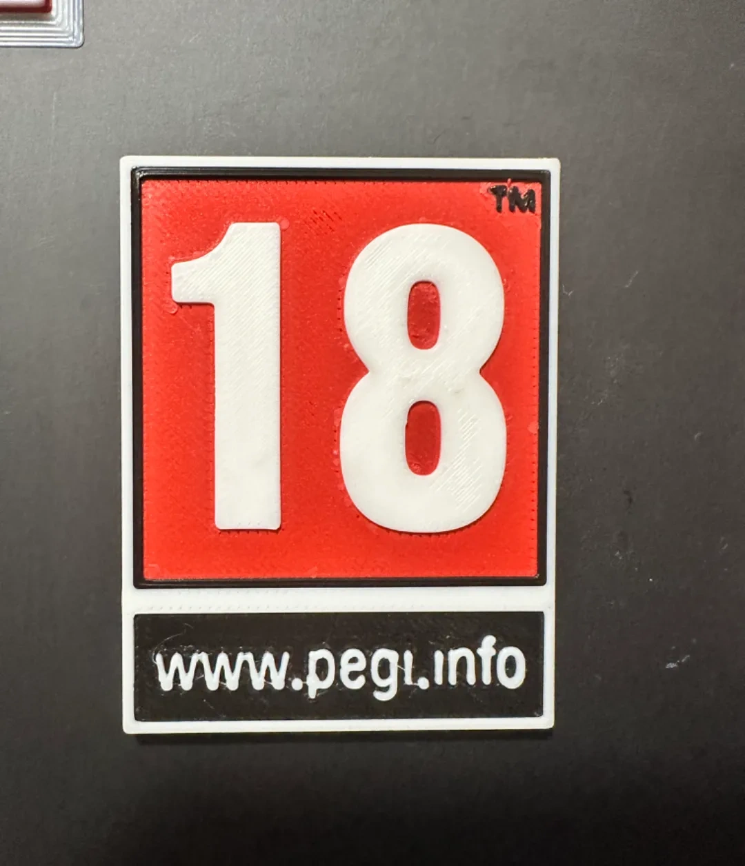 PEGI 18级别游戏磁性钥匙链 来自 lau__u - MakerWorld