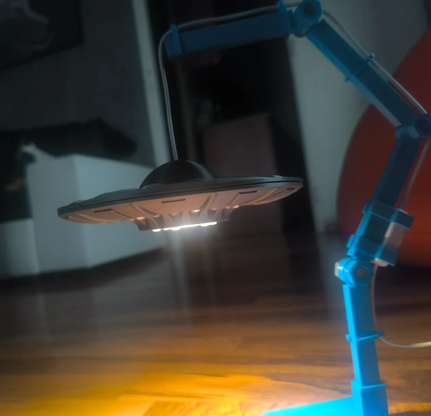 UFO形状LED灯 来自 Frontx - MakerWorld