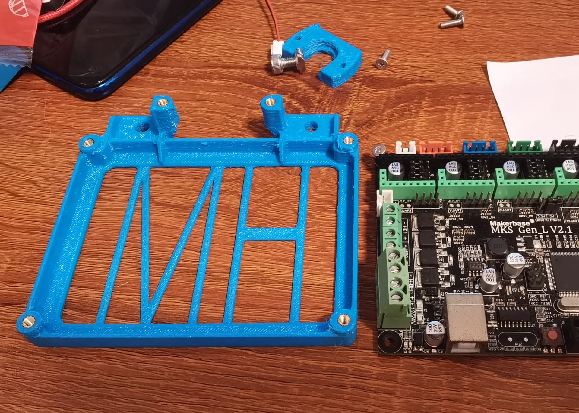 MKS GenL 固定架 外壳 来自 哈米佳 MakerWorld：免费下载 3D 模型