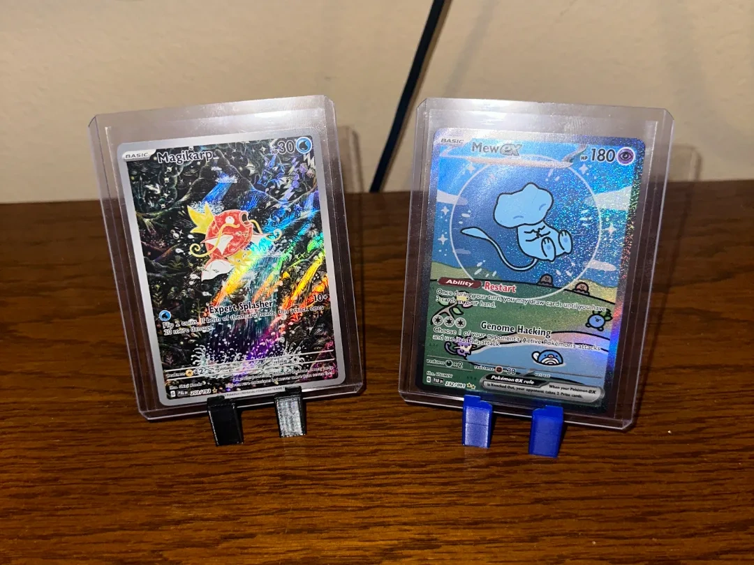 Toploader display stand 来自 kdigs - MakerWorld