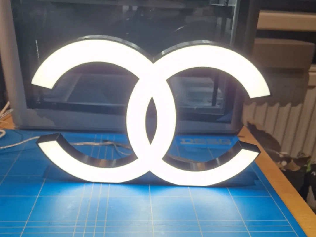 香奈儿灯箱 来自 mkersjes - MakerWorld