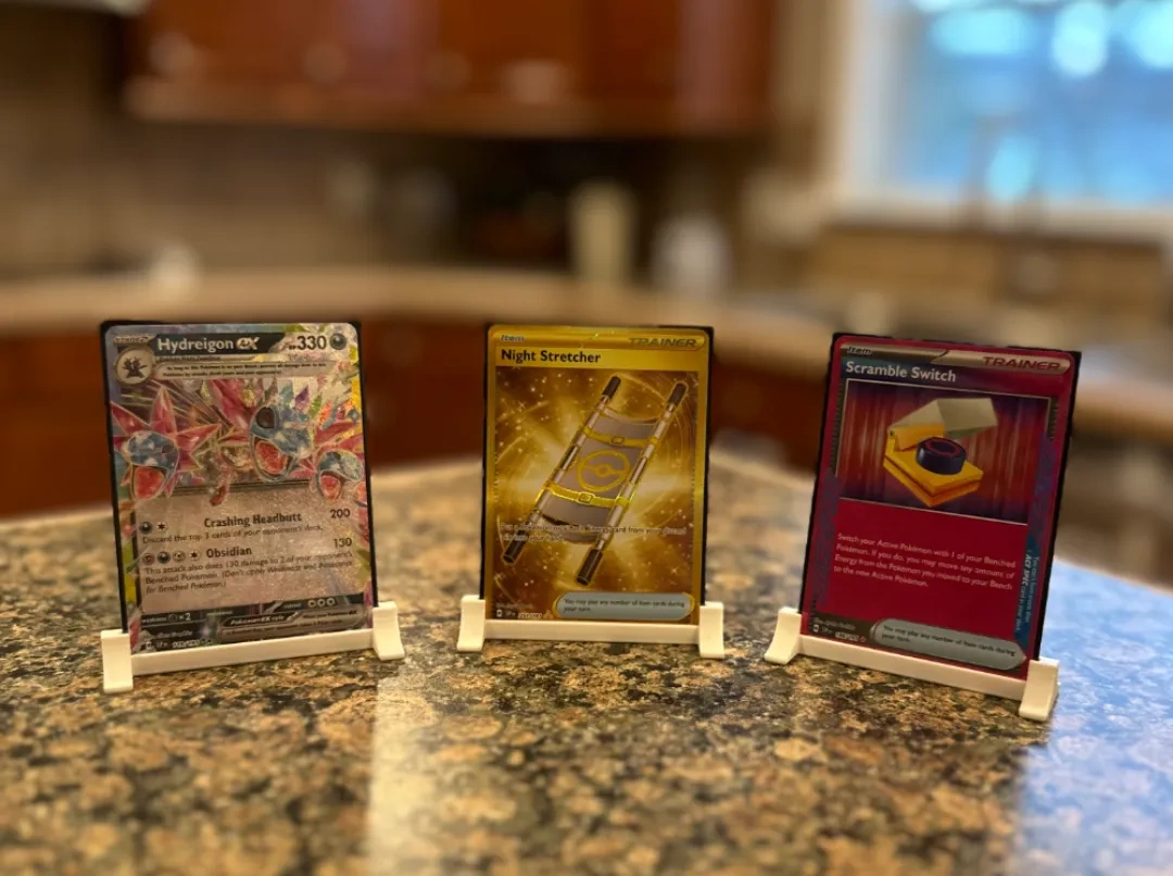 宝可梦软套展示架 来自 Eric Walker - MakerWorld