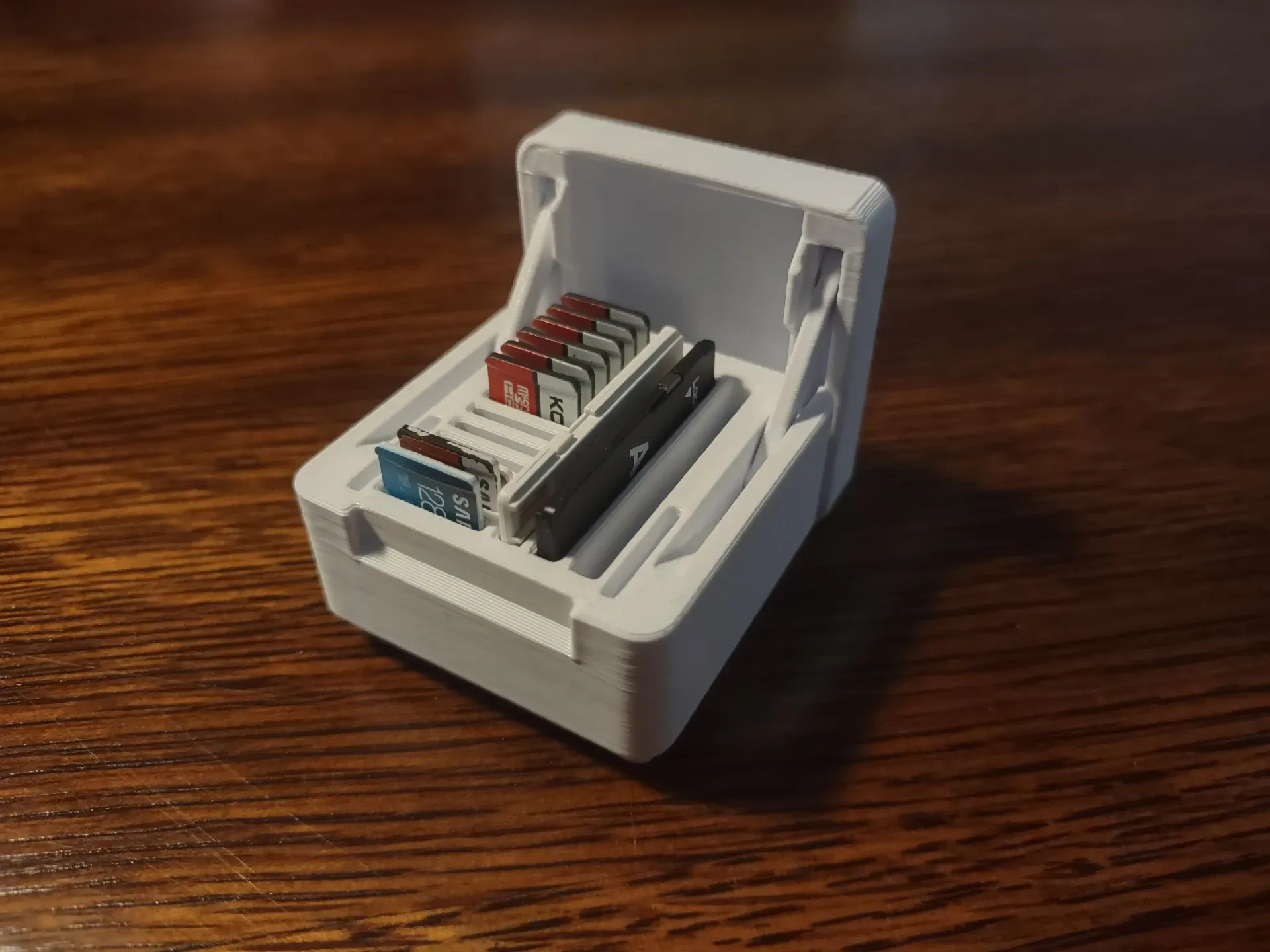 一体打印 microSD 卡盒 二次创作 - 来自 user_4178326813 - MakerWorld