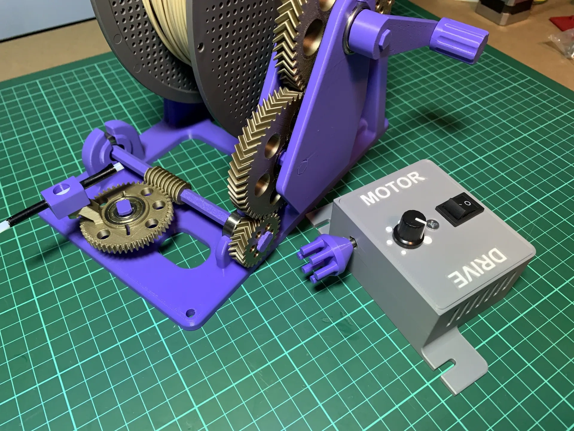 卷料重绕电机驱动 来自 Wiseone - MakerWorld