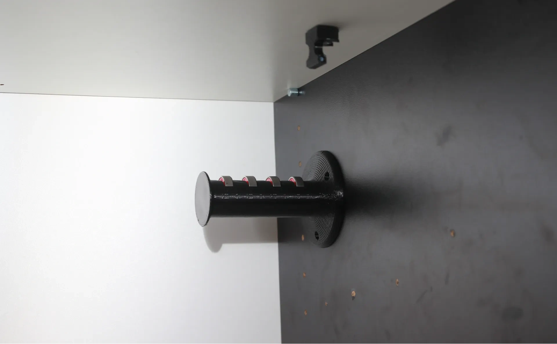 Wall filament holder 来自 martin.prager - MakerWorld