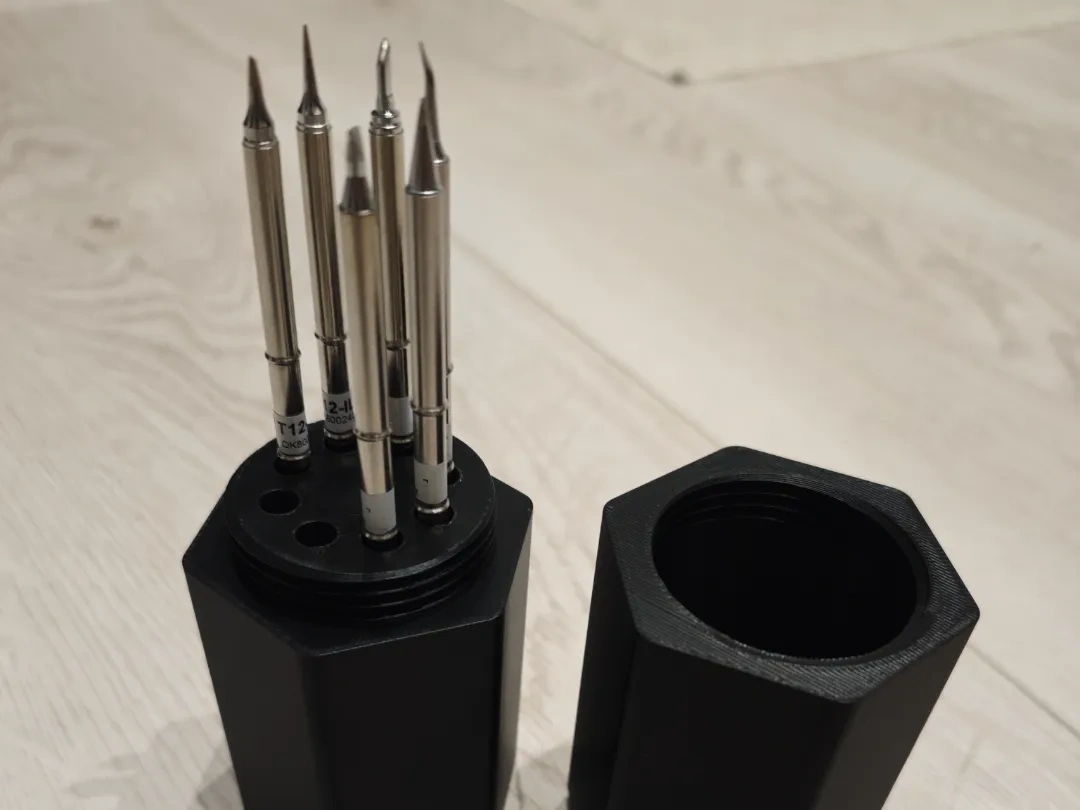 T12 soldering tips box (holder) with cover 来自 Medvidek5 - MakerWorld