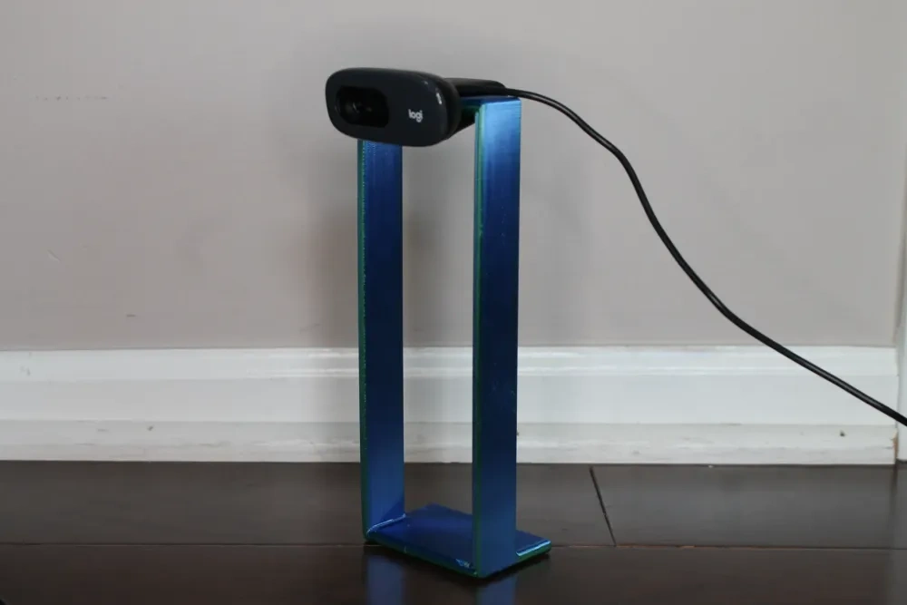 简易网络摄像头支架 - 免费 3D 打印模型 - MakerWorld