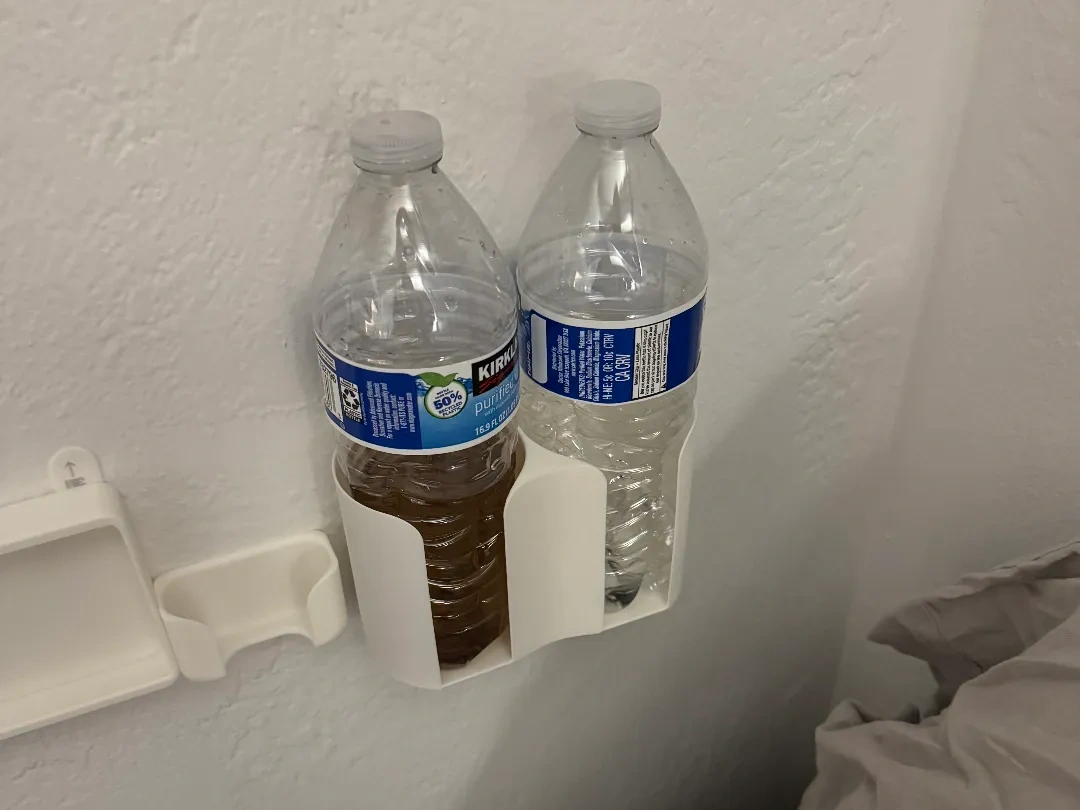 双水瓶壁挂式支架（无痕挂钩） 来自 vxnii - MakerWorld