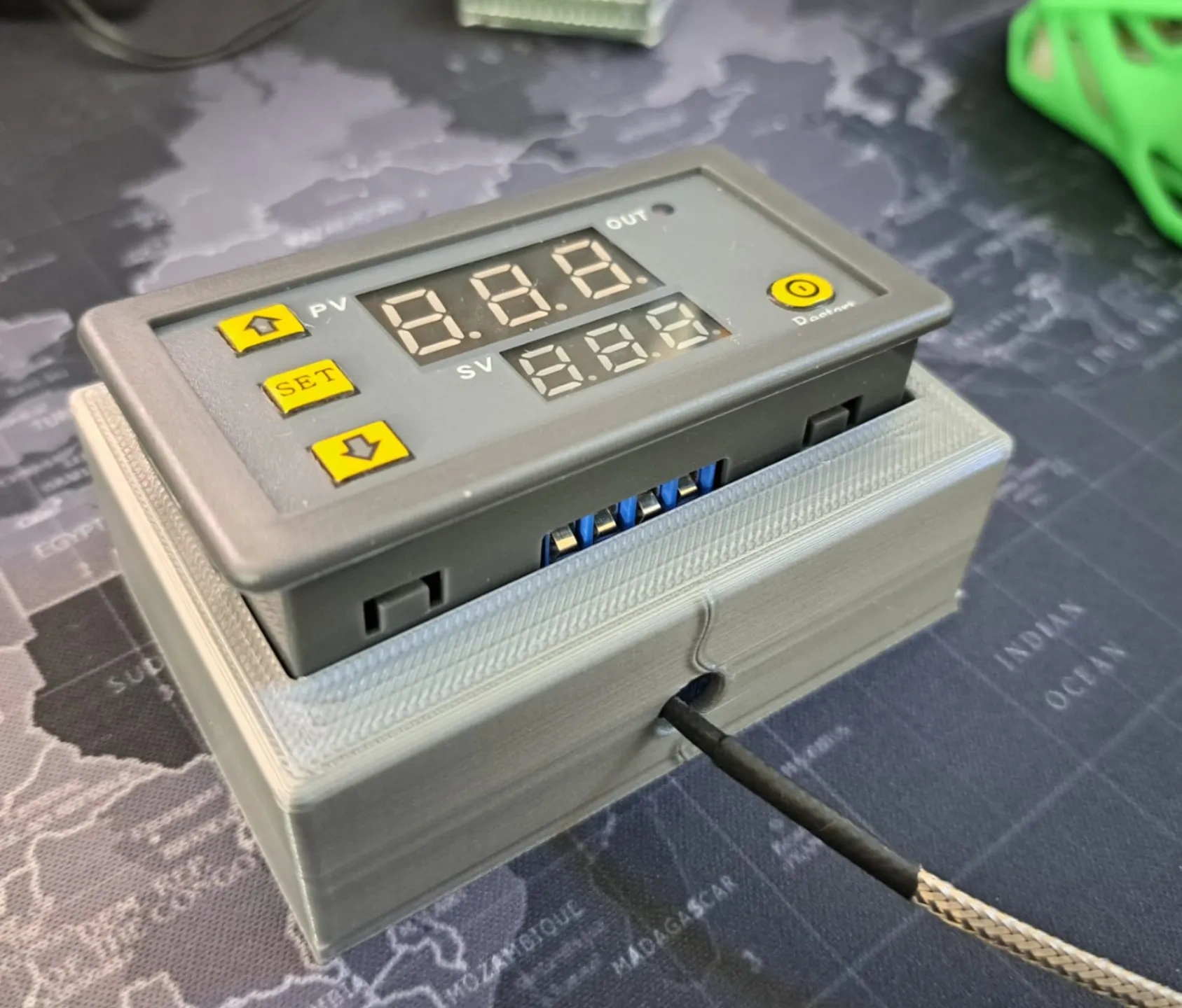 W3230 外壳 来自 miroslav - MakerWorld