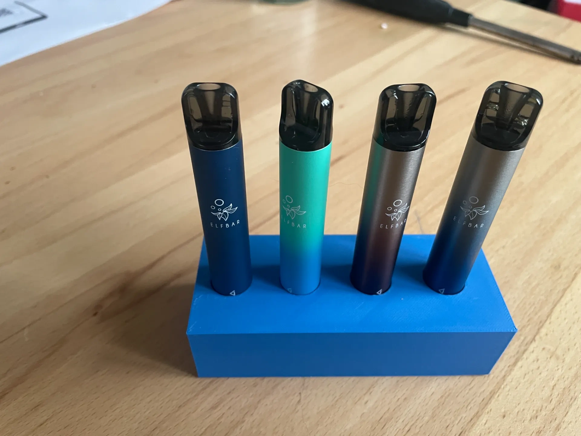 Elfbar电池架至500mA 来自 user_613286806 - MakerWorld